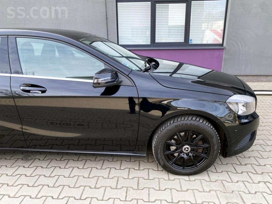 Melns Mercedes-Benz A 200 2013 Rīga, ar dzinēja tilpumu 1.80 L un nobraukumu 193 tūkst. km par 8900 €, foto 28 vietnē AUTOMOTO.COM.LV