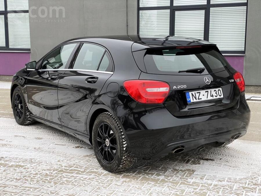 Black Mercedes-Benz A 200 2013 in Riga, with an engine capacity of 1.80 L and mileage of 194 thousand km for 9900 €, photo 3 on AUTOMOTO.COM.LV