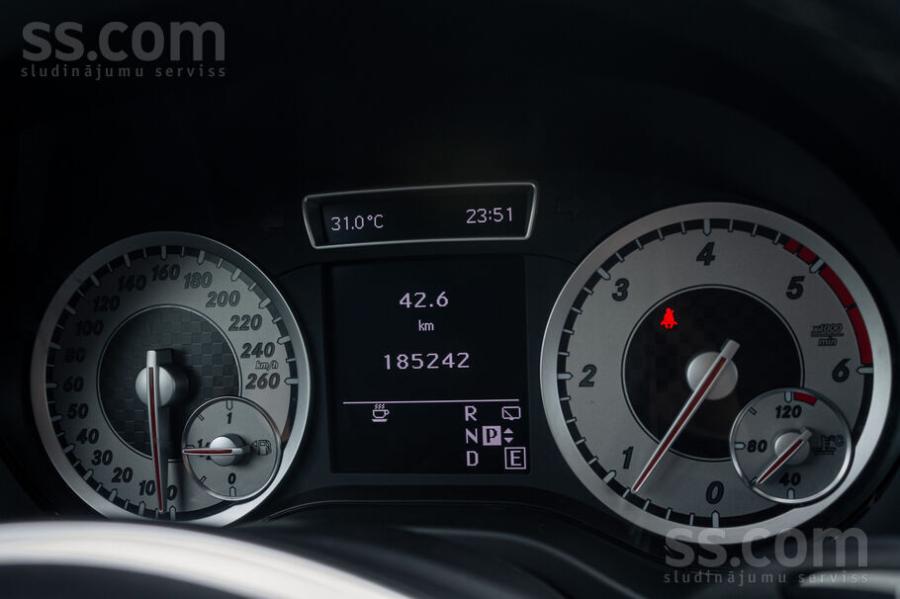 Black Mercedes-Benz A 200 2013 in Jelgava, with an engine capacity of 1.80 L and mileage of 185 thousand km for 9600 €, photo 14 on AUTOMOTO.COM.LV