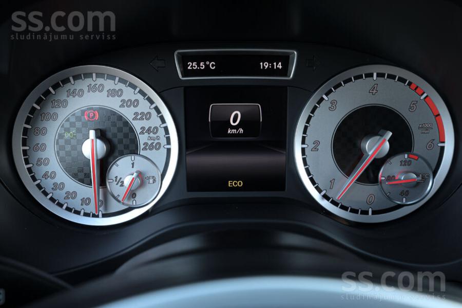 Melns Mercedes-Benz A 200 2013 Jelgava, ar dzinēja tilpumu 1.80 L un nobraukumu 0 tūkst. km par 7990 €, foto 24 vietnē AUTOMOTO.COM.LV