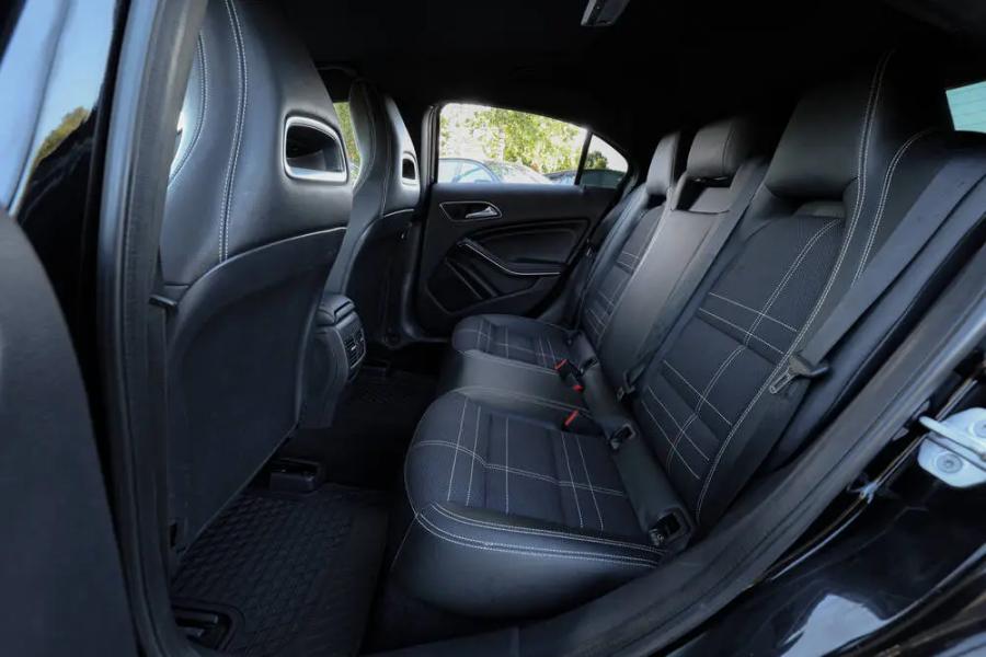 Melns Mercedes-Benz A 200 2013 Jelgava, ar dzinēja tilpumu 1.80 L un nobraukumu 249 tūkst. km par 7990 €, foto 11 vietnē AUTOMOTO.COM.LV