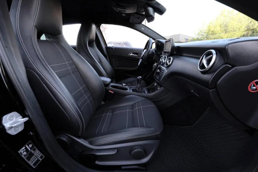 Melns Mercedes-Benz A 200 2013 Jelgava, ar dzinēja tilpumu 1.80 L un nobraukumu 249 tūkst. km par 7990 €, foto 13 vietnē AUTOMOTO.COM.LV