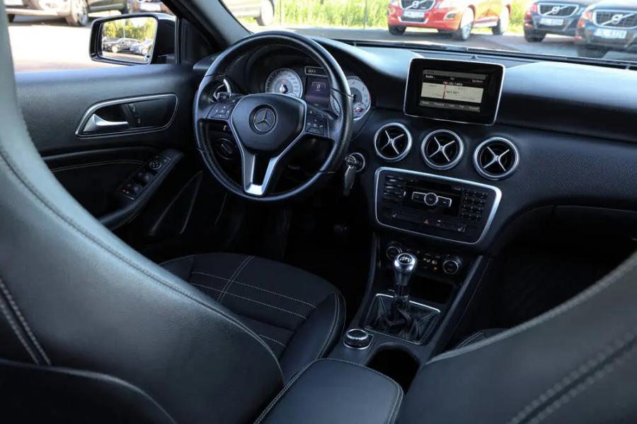 Melns Mercedes-Benz A 200 2013 Jelgava, ar dzinēja tilpumu 1.80 L un nobraukumu 249 tūkst. km par 7990 €, foto 15 vietnē AUTOMOTO.COM.LV
