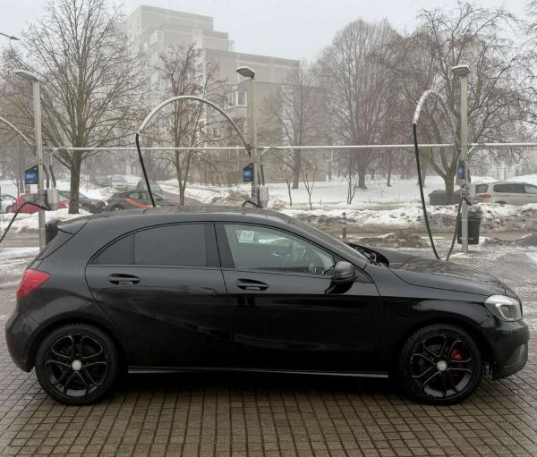 Melns Mercedes-Benz A 200 2014 Viļņa, ar dzinēja tilpumu 2.14 L un nobraukumu 199 tūkst. km par 7300 €, foto 7 vietnē AUTOMOTO.COM.LV