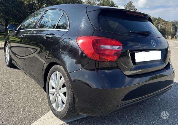 Melns Mercedes-Benz A 200 2014 Viļņa, ar dzinēja tilpumu 2.10 L un nobraukumu 236 tūkst. km par 9500 €, foto 3 vietnē AUTOMOTO.COM.LV