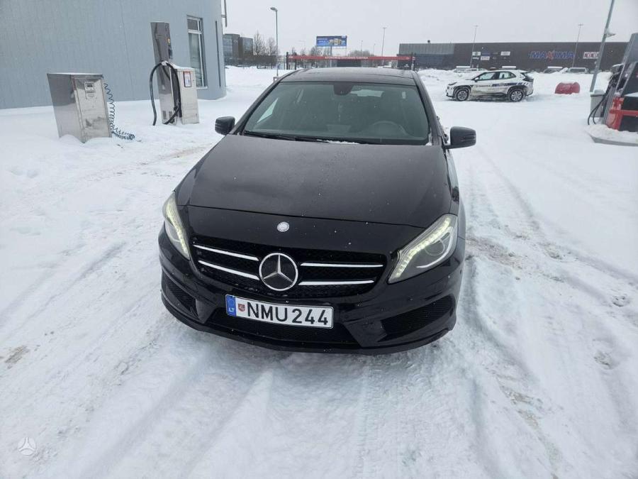 Melns Mercedes-Benz A 200 2015 Kauņa, ar dzinēja tilpumu 2.14 L un nobraukumu 218 tūkst. km par 7500 €, foto 1 vietnē AUTOMOTO.COM.LV