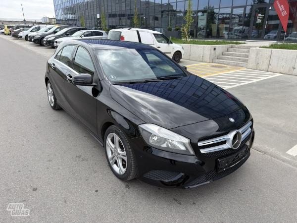 Black Mercedes-Benz A 200 2015 in Panevezys, with an engine capacity of 2.10 L and mileage of 325 thousand km for 6450 €, photo 2 on AUTOMOTO.COM.LV