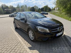 Melns Mercedes-Benz A 200 2015 Saldus, ar dzinēja tilpumu 2.20 L un nobraukumu 226 tūkst. km par 9990 €, foto 3 vietnē AUTOMOTO.COM.LV