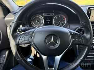 Melns Mercedes-Benz A 200 2015 Saldus, ar dzinēja tilpumu 2.20 L un nobraukumu 226 tūkst. km par 9990 €, foto 26 vietnē AUTOMOTO.COM.LV