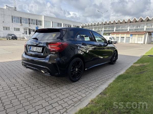 Black Mercedes-Benz A 200 2016 in Riga, with an engine capacity of 2.10 L and mileage of 156 thousand km for 12900 €, photo 4 on AUTOMOTO.COM.LV
