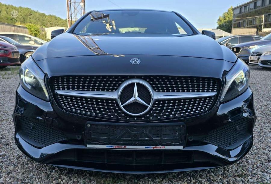 Melns Mercedes-Benz A 200 2018 Kauņa, ar dzinēja tilpumu 2.14 L un nobraukumu 240 tūkst. km par 10999 €, foto 4 vietnē AUTOMOTO.COM.LV
