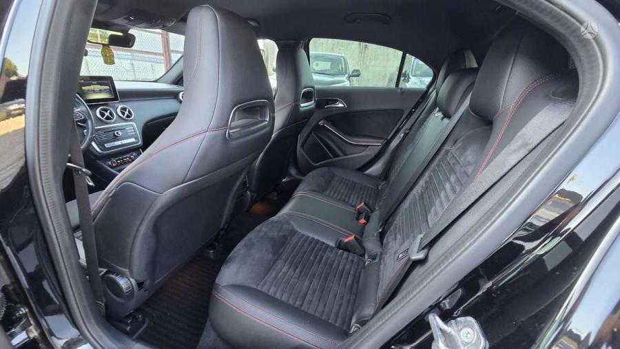 Melns Mercedes-Benz A 200 2018 Kauņa, ar dzinēja tilpumu 2.14 L un nobraukumu 240 tūkst. km par 10999 €, foto 19 vietnē AUTOMOTO.COM.LV