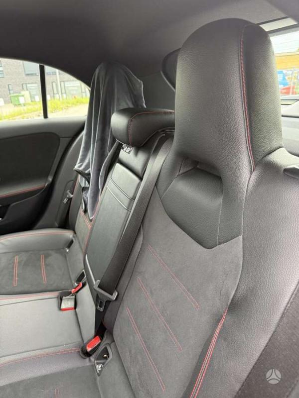 Black Mercedes-Benz A 200 2019 in Kaunas, with an engine capacity of 1.95 L and mileage of 279 thousand km for 15500 €, photo 3 on AUTOMOTO.COM.LV