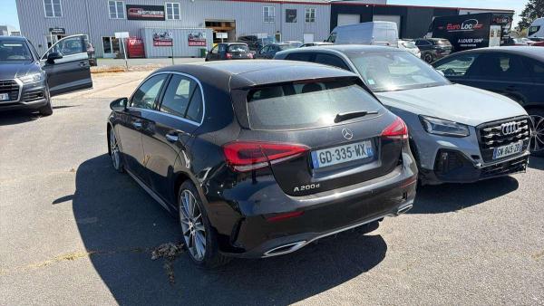 Melns Mercedes-Benz A 200 2021 Tauragė, ar dzinēja tilpumu 1.95 L un nobraukumu 57 tūkst. km par 13800 €, foto 2 vietnē AUTOMOTO.COM.LV
