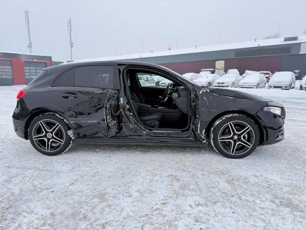 Black Mercedes-Benz A 200 2022 in Kaunas, with an engine capacity of 1.33 L and mileage of 53 thousand km for 8900 €, photo 6 on AUTOMOTO.COM.LV