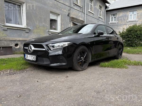 Black Mercedes-Benz A 200 2020 in Liepaja, with an engine capacity of 1.40 L and mileage of 60 thousand km for 25500 €, photo 1 on AUTOMOTO.COM.LV
