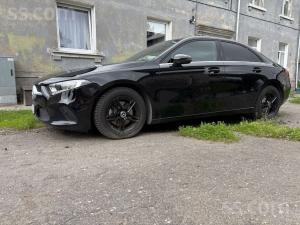 Black Mercedes-Benz A 200 2020 in Liepaja, with an engine capacity of 1.40 L and mileage of 60 thousand km for 25500 €, photo 3 on AUTOMOTO.COM.LV