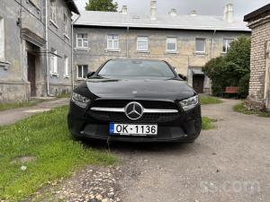 Black Mercedes-Benz A 200 2020 in Liepaja, with an engine capacity of 1.40 L and mileage of 60 thousand km for 25500 €, photo 4 on AUTOMOTO.COM.LV