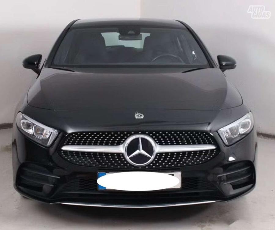 Black Mercedes-Benz A 200 2021 in Kaunas, with an engine capacity of 1.30 L and mileage of 37 thousand km for 29600 €, photo 3 on AUTOMOTO.COM.LV
