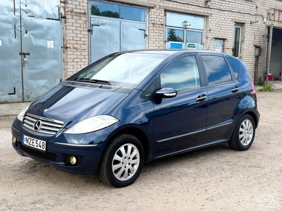 Blue Mercedes-Benz A 200 2005 in Silute, with an engine capacity of 2.00 L and mileage of 252 thousand km for 1150 €, photo 1 on AUTOMOTO.COM.LV