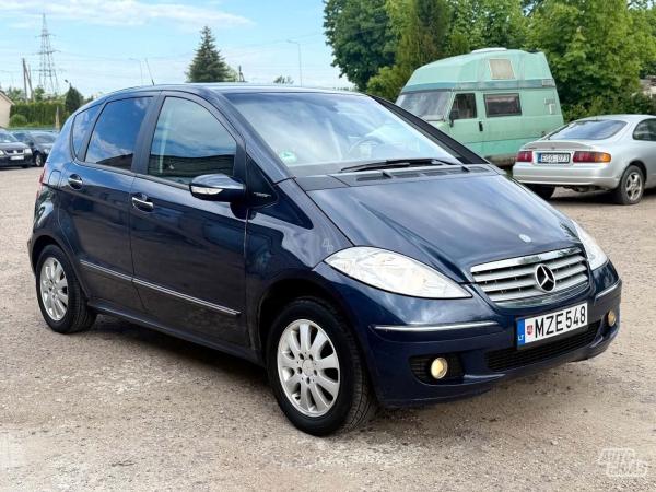 Blue Mercedes-Benz A 200 2005 in Silute, with an engine capacity of 2.00 L and mileage of 252 thousand km for 1150 €, photo 2 on AUTOMOTO.COM.LV