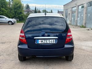 Blue Mercedes-Benz A 200 2005 in Silute, with an engine capacity of 2.00 L and mileage of 252 thousand km for 1150 €, photo 8 on AUTOMOTO.COM.LV