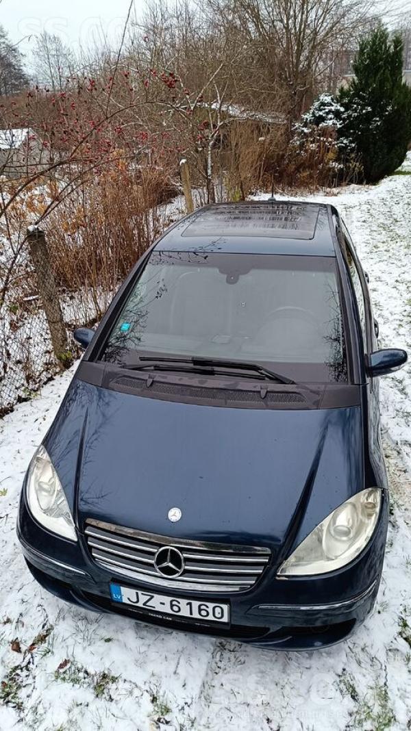 Blue Mercedes-Benz A 200 2007 in Riga, with an engine capacity of 2.00 L and mileage of 182 thousand km for 1800 €, photo 5 on AUTOMOTO.COM.LV