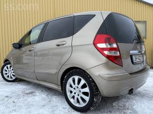 Brown Mercedes-Benz A 200 2004 in Tukums, with an engine capacity of 2.00 L and mileage of 290 thousand km for 1600 €, photo 9 on AUTOMOTO.COM.LV