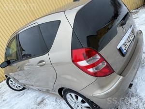 Brown Mercedes-Benz A 200 2004 in Tukums, with an engine capacity of 2.00 L and mileage of 290 thousand km for 1600 €, photo 11 on AUTOMOTO.COM.LV
