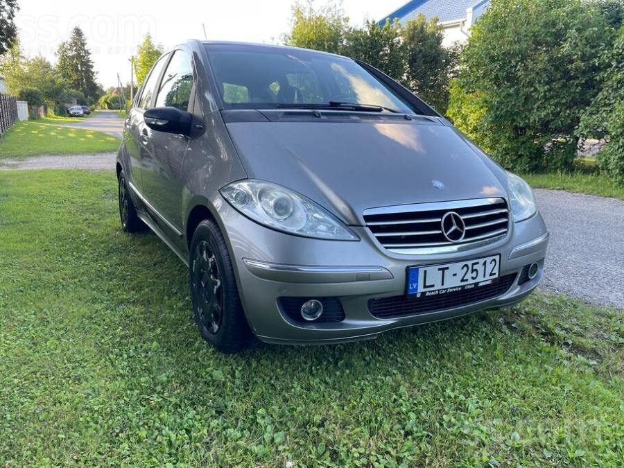 Brūns Mercedes-Benz A 200 2005 Cēsis, ar dzinēja tilpumu 2.00 L un nobraukumu 298 tūkst. km par 1249 €, foto 1 vietnē AUTOMOTO.COM.LV