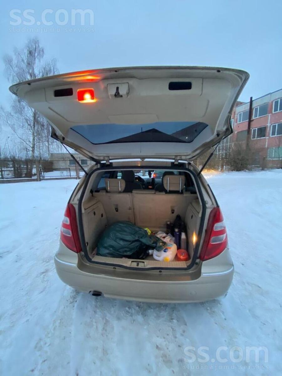 Brown Mercedes-Benz A 200 2006 in Jelgava, with an engine capacity of 2.00 L and mileage of 354 thousand km for 1150 €, photo 6 on AUTOMOTO.COM.LV