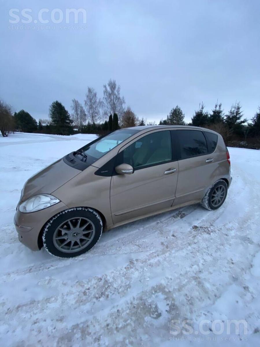 Brown Mercedes-Benz A 200 2006 in Jelgava, with an engine capacity of 2.00 L and mileage of 354 thousand km for 1150 €, photo 8 on AUTOMOTO.COM.LV