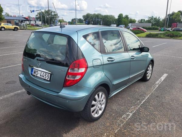 Green Mercedes-Benz A 200 2005 in Riga, with an engine capacity of 2.00 L and mileage of 0 thousand km for 1000 €, photo 2 on AUTOMOTO.COM.LV