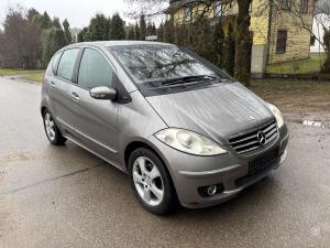Grey Mercedes-Benz A 200 2005 in Kazlu Ruda, with an engine capacity of 2.00 L and mileage of 110 thousand km for 1990 €, photo 3 on AUTOMOTO.COM.LV