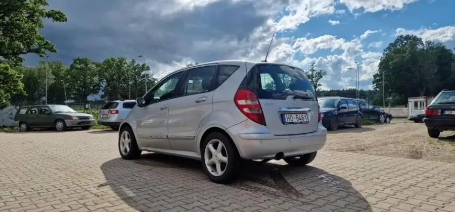 Pelēks Mercedes-Benz A 200 2005 Valmiera, ar dzinēja tilpumu 2.00 L un nobraukumu 347 tūkst. km par 1650 €, foto 6 vietnē AUTOMOTO.COM.LV