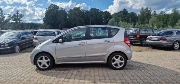 Grey Mercedes-Benz A 200 2005 in Valmiera, with an engine capacity of 2.00 L and mileage of 347 thousand km for 1650 €, photo 6 on AUTOMOTO.COM.LV