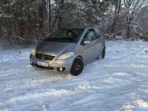 Grey Mercedes-Benz A 200 2006 in Anyksciai, with an engine capacity of 2.00 L and mileage of 365 thousand km for 640 €, photo  on AUTOMOTO.COM.LV