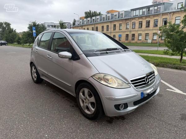 Мерседес А 200 2006 в Вильнюс на AUTOMOTO.COM.LV Серый Мерседес А 200 2006 в Вильнюс, объемом двигателя 2.00 л и пробегом 325 тыс. км за 850 €, фото 1 на AUTOMOTO.COM.LV