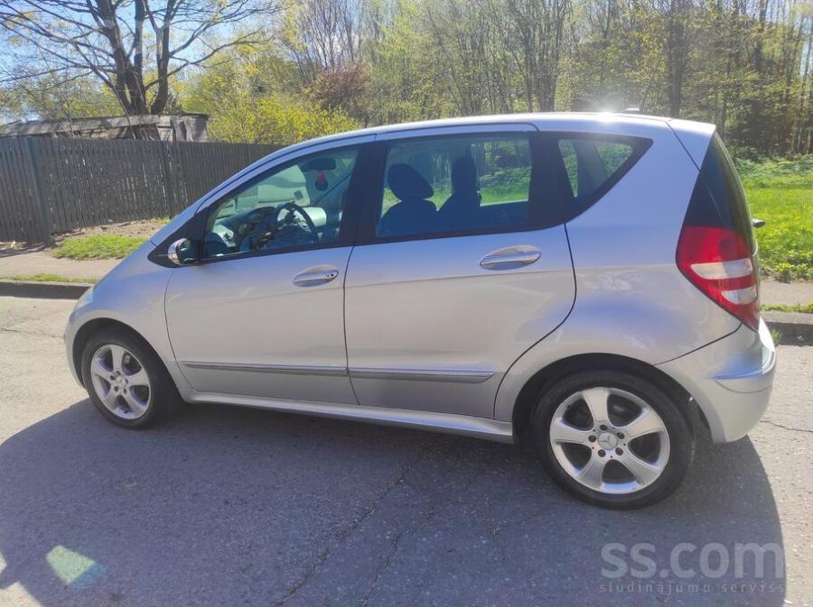 Grey Mercedes-Benz A 200 2007 in Liepaja, with an engine capacity of 2.00 L and mileage of 264 thousand km for 3200 €, photo 3 on AUTOMOTO.COM.LV
