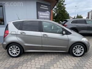 Pelēks Mercedes-Benz A 200 2007 Talsi, ar dzinēja tilpumu 2.00 L un nobraukumu 183 tūkst. km par 3300 €, foto 3 vietnē AUTOMOTO.COM.LV