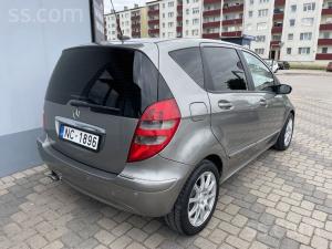 Pelēks Mercedes-Benz A 200 2007 Talsi, ar dzinēja tilpumu 2.00 L un nobraukumu 183 tūkst. km par 3300 €, foto 4 vietnē AUTOMOTO.COM.LV