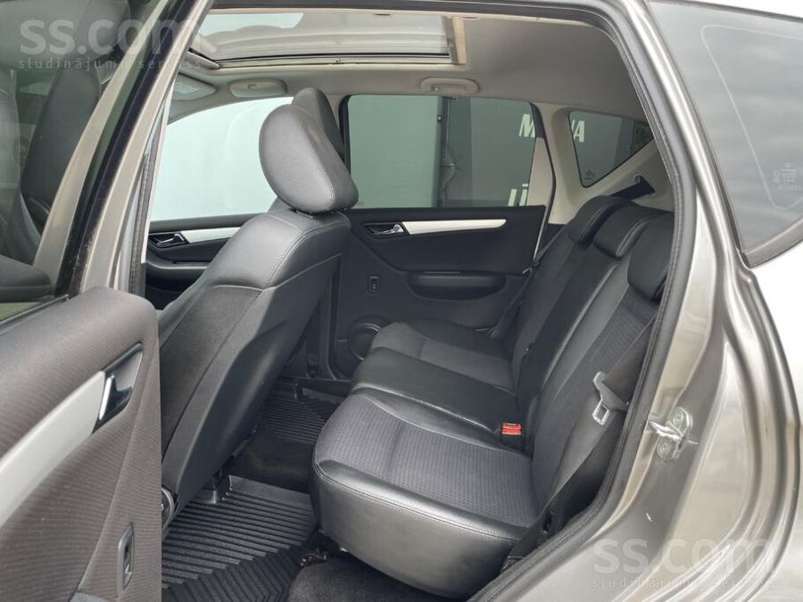Pelēks Mercedes-Benz A 200 2007 Talsi, ar dzinēja tilpumu 2.00 L un nobraukumu 183 tūkst. km par 3300 €, foto 23 vietnē AUTOMOTO.COM.LV