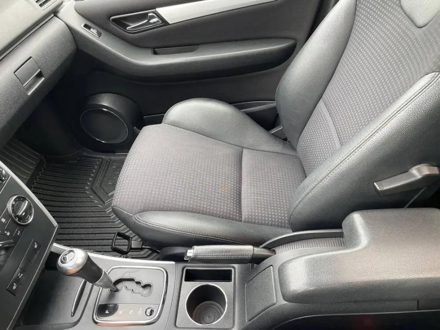 Grey Mercedes-Benz A 200 2007 in Talsi, with an engine capacity of 2.00 L and mileage of 183 thousand km for 3300 €, photo 21 on AUTOMOTO.COM.LV