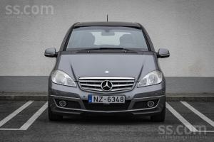 Pelēks Mercedes-Benz A 200 2008 Rīga, ar dzinēja tilpumu 2.00 L un nobraukumu 0 tūkst. km par 4990 €, foto 2 vietnē AUTOMOTO.COM.LV