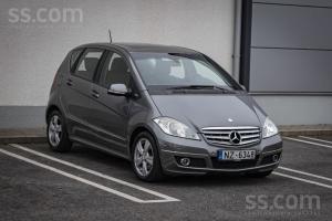 Pelēks Mercedes-Benz A 200 2008 Rīga, ar dzinēja tilpumu 2.00 L un nobraukumu 189 tūkst. km par 3990 €, foto 4 vietnē AUTOMOTO.COM.LV
