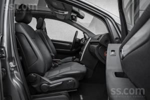 Pelēks Mercedes-Benz A 200 2008 Rīga, ar dzinēja tilpumu 2.00 L un nobraukumu 189 tūkst. km par 3990 €, foto 12 vietnē AUTOMOTO.COM.LV