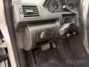 Grey Mercedes-Benz A 200 2010 in Liepaja, with an engine capacity of 2.00 L and mileage of 221 thousand km for 3950 €, photo 14 on AUTOMOTO.COM.LV