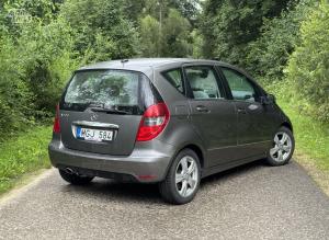 Pelēks Mercedes-Benz A 200 2010 Kauņa, ar dzinēja tilpumu 2.00 L un nobraukumu 106 tūkst. km par 2999 €, foto 8 vietnē AUTOMOTO.COM.LV