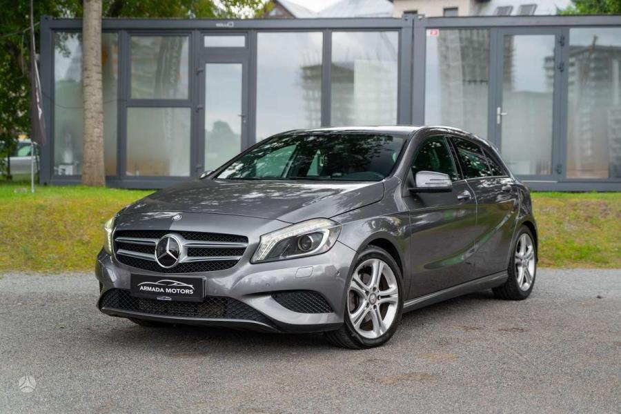 Grey Mercedes-Benz A 200 2012 in Vilnius, with an engine capacity of 1.80 L and mileage of 152 thousand km for 8500 €, photo 7 on AUTOMOTO.COM.LV