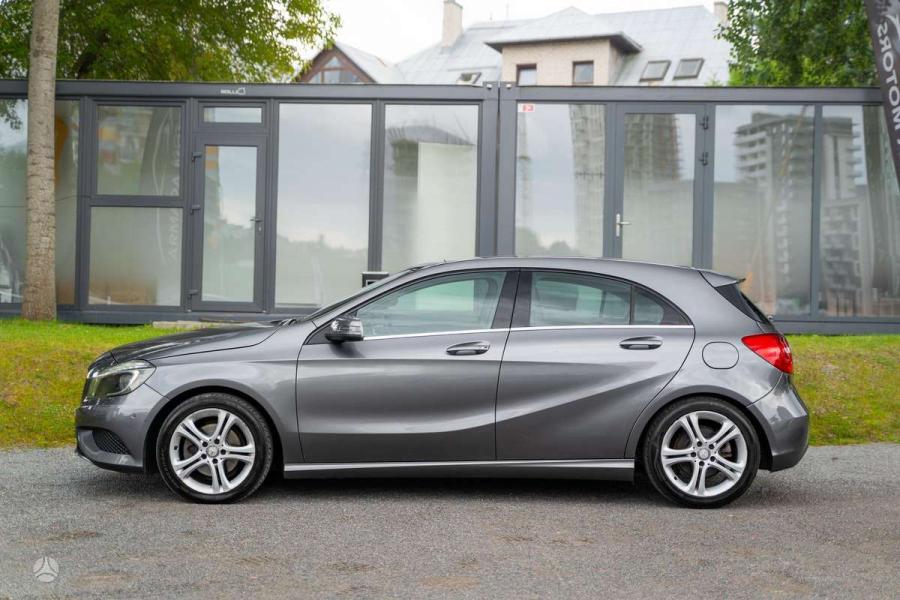 Grey Mercedes-Benz A 200 2012 in Vilnius, with an engine capacity of 1.80 L and mileage of 152 thousand km for 8500 €, photo 9 on AUTOMOTO.COM.LV